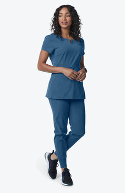 Women's Medical Uniforms and Attire | Medelita