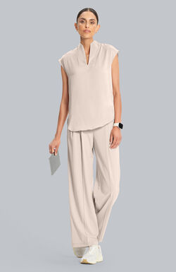 Reverie Scrubs Collection | Medelita